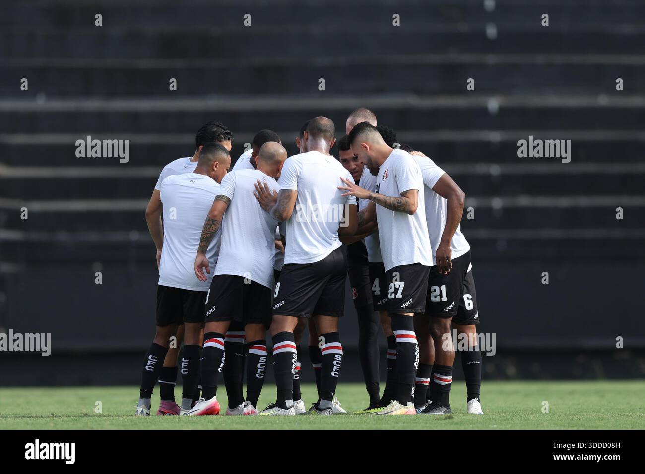 PE - RECIFE - 12/30/2025 - FRIENDLY MATCH, SANTA CRUZ x MURICI - Santa ...