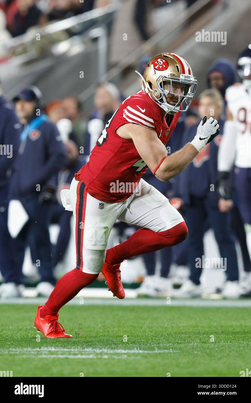 San Francisco 49ers fullback Kyle Juszczyk (44) runs a route during an ...
