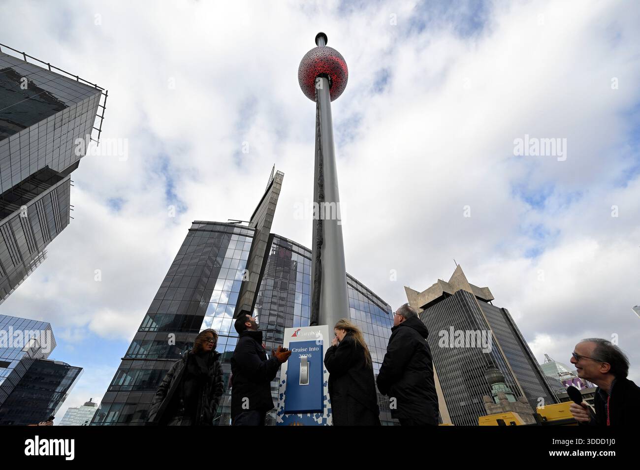The New Year's Eve 'Constellation Ball is turned on and tested from ...