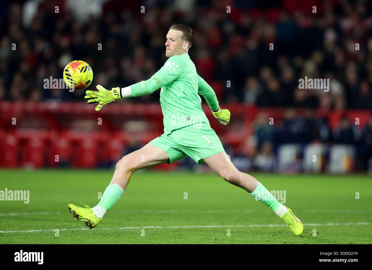 Everton goalkeeper Jordan Pickford during the Premier League match at ...