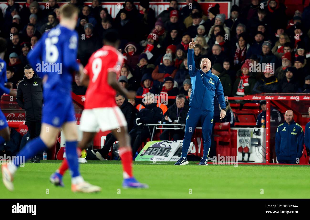 Nottingham Forest manager Sean Dyche during the Premier League match at ...