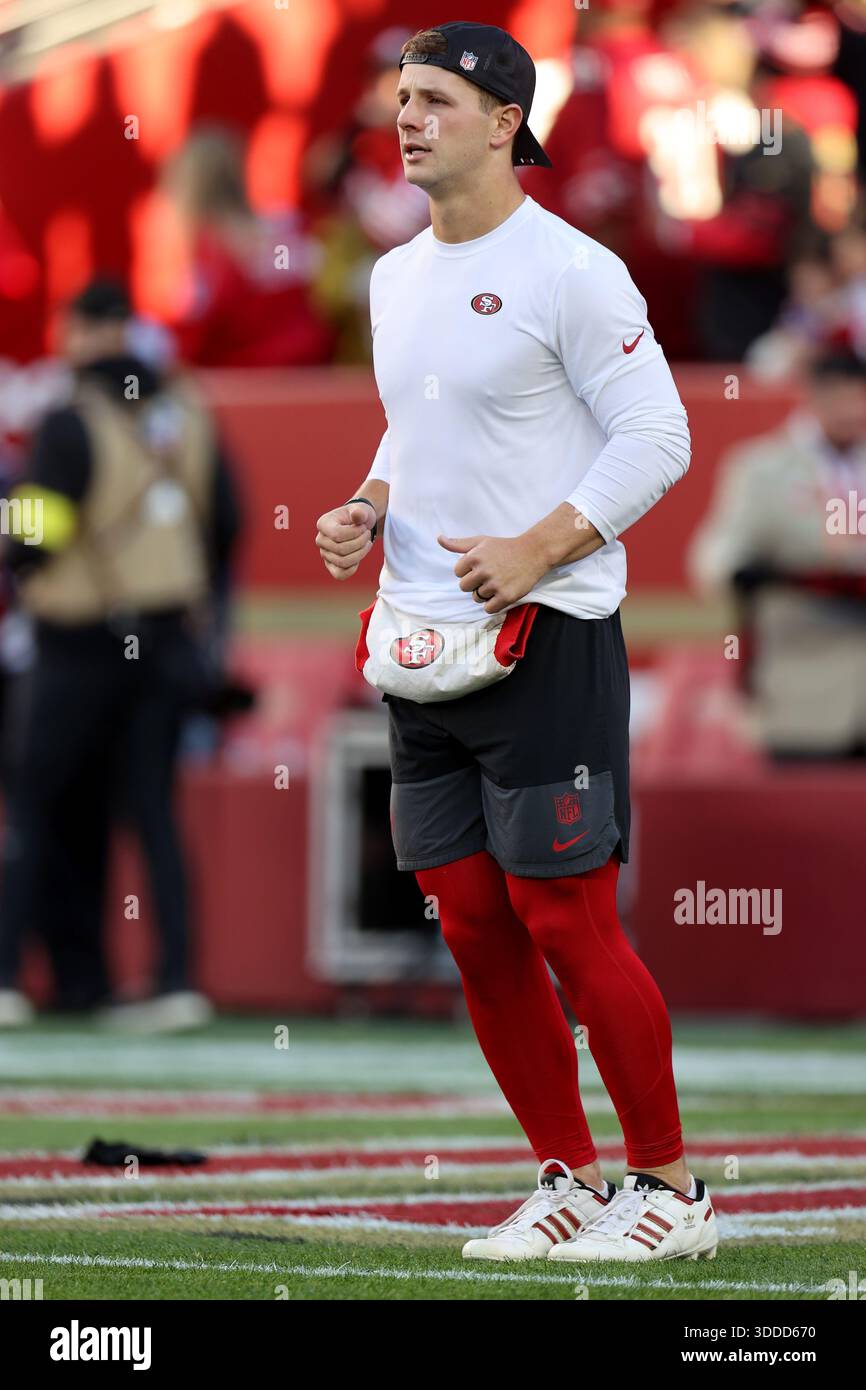San Francisco 49ers quarterback Brock Purdy (13) warms up during an NFL ...