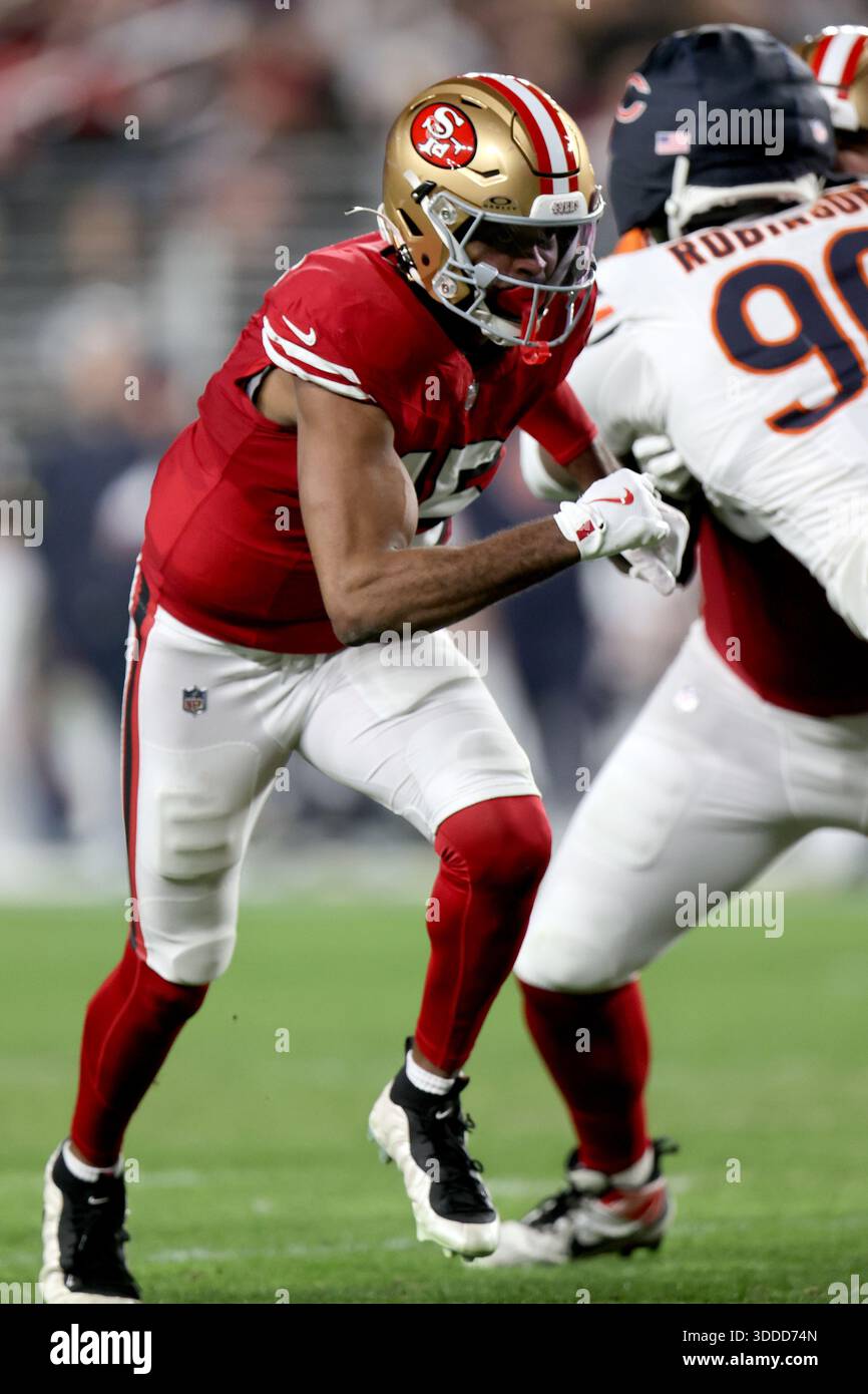 San Francisco 49ers wide receiver Jauan Jennings (15) runs during an ...