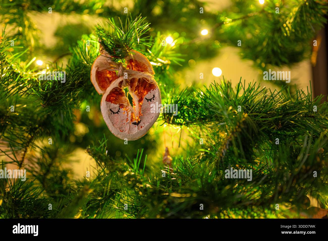 Winter natural materials eco hi-res stock photography and images - Alamy