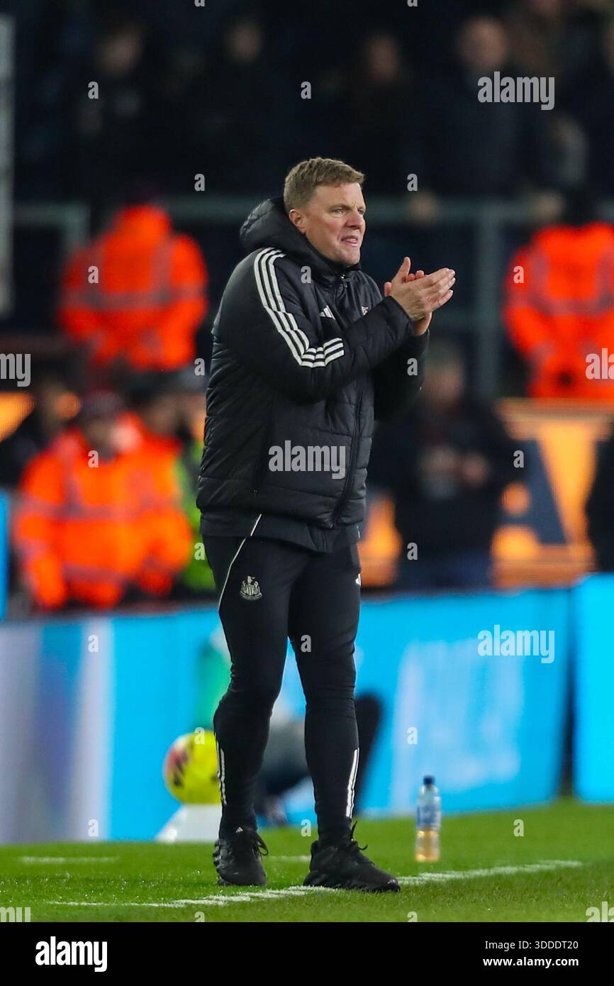 Newcastle United Manager Eddie Howe during the Burnley v Newcastle ...