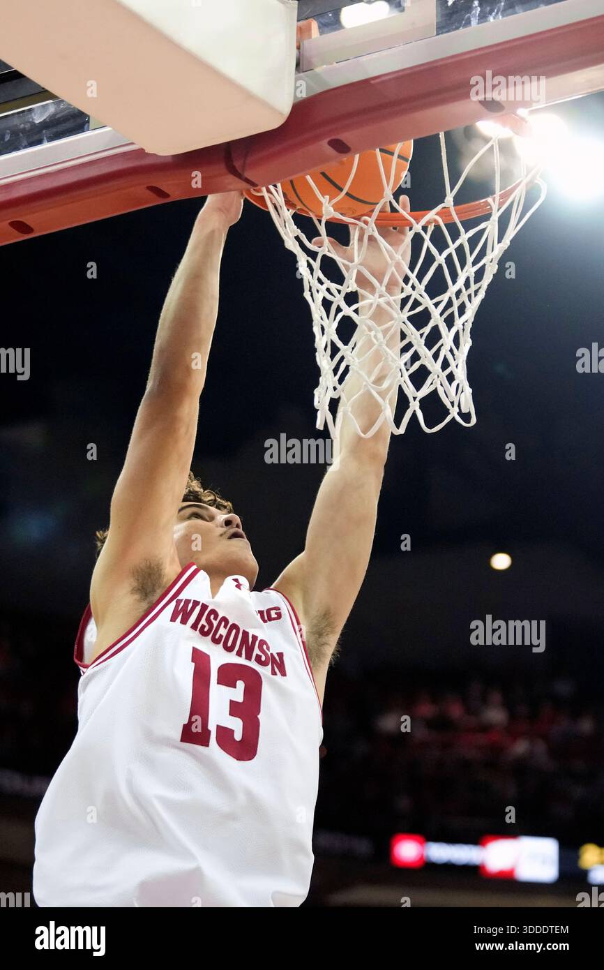 Wisconsin guard Hayden Jones dunks the ball during the second half of ...