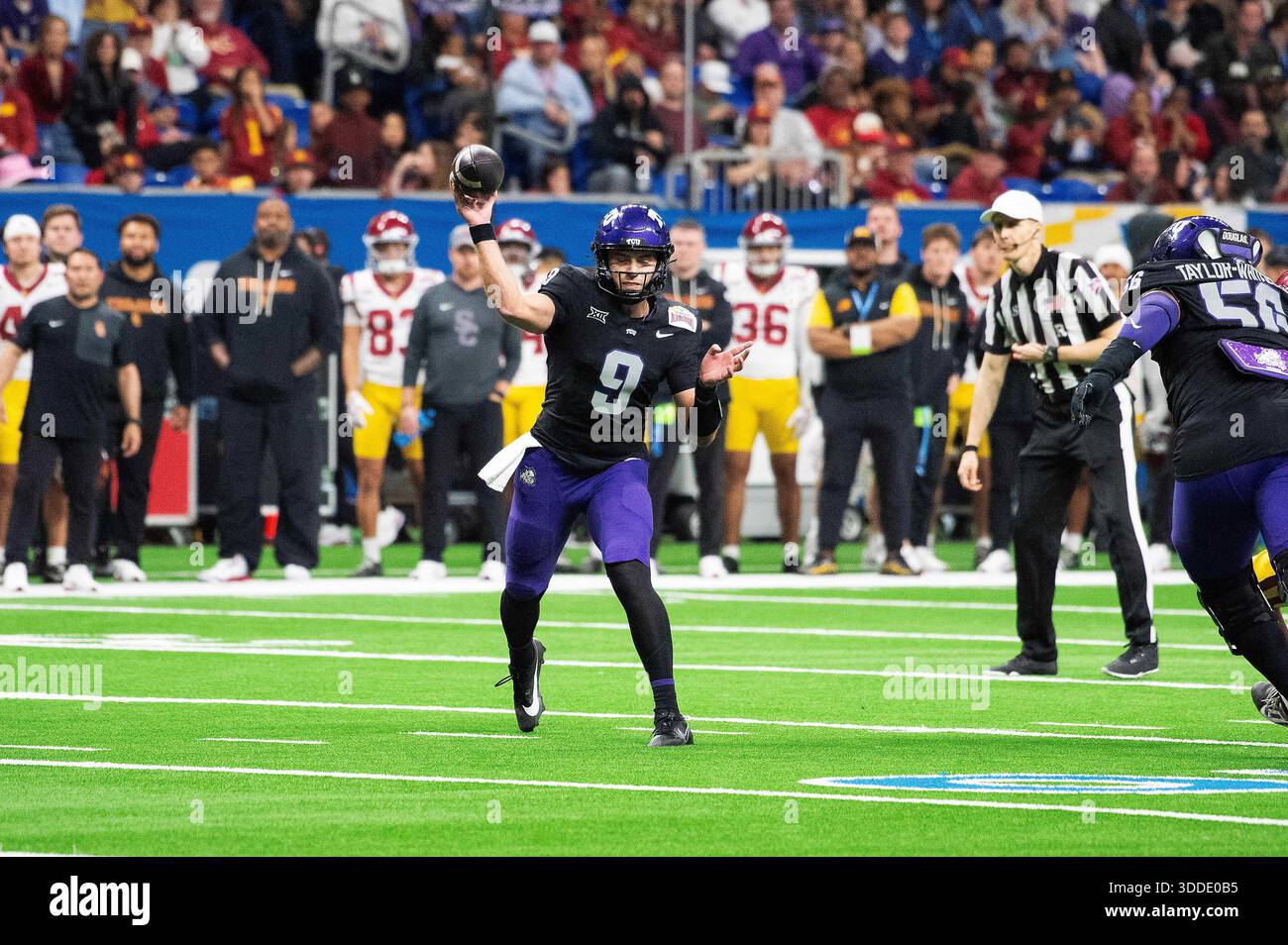 December 30, 2025: TCU Horned Frogs quarterback Ken Seals (9) in action ...