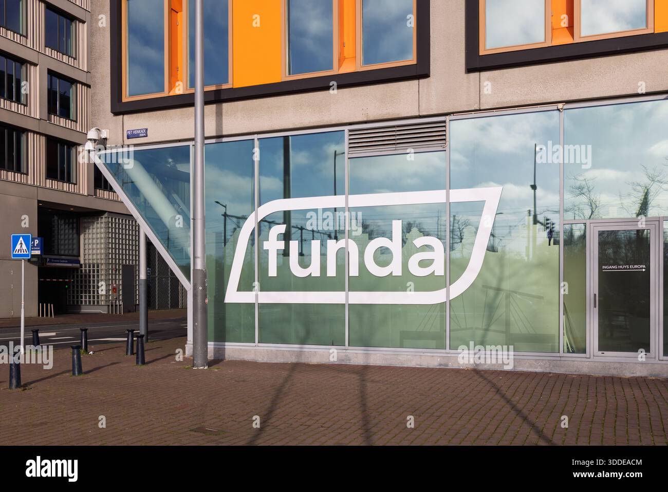Funda exterior hi-res stock photography and images - Alamy