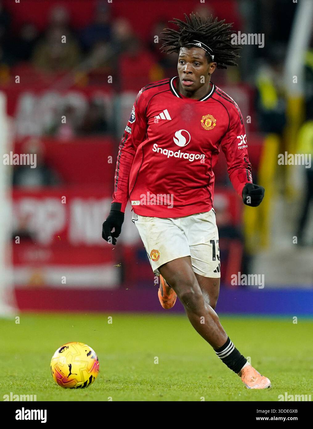 Manchester, England, 30th December 2025. Patrick Dorgu of Manchester ...