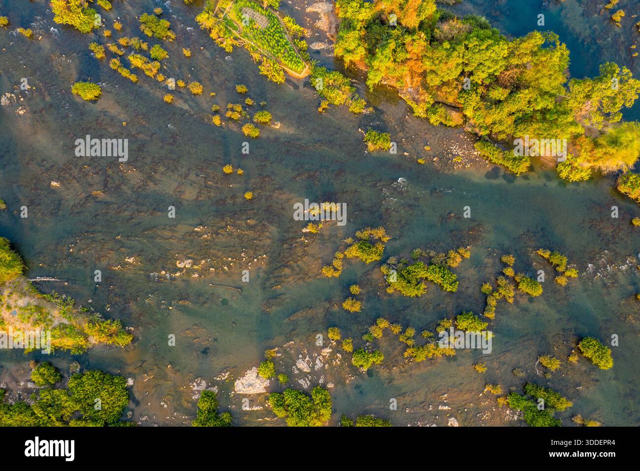 Mosaic islet hi-res stock photography and images - Alamy