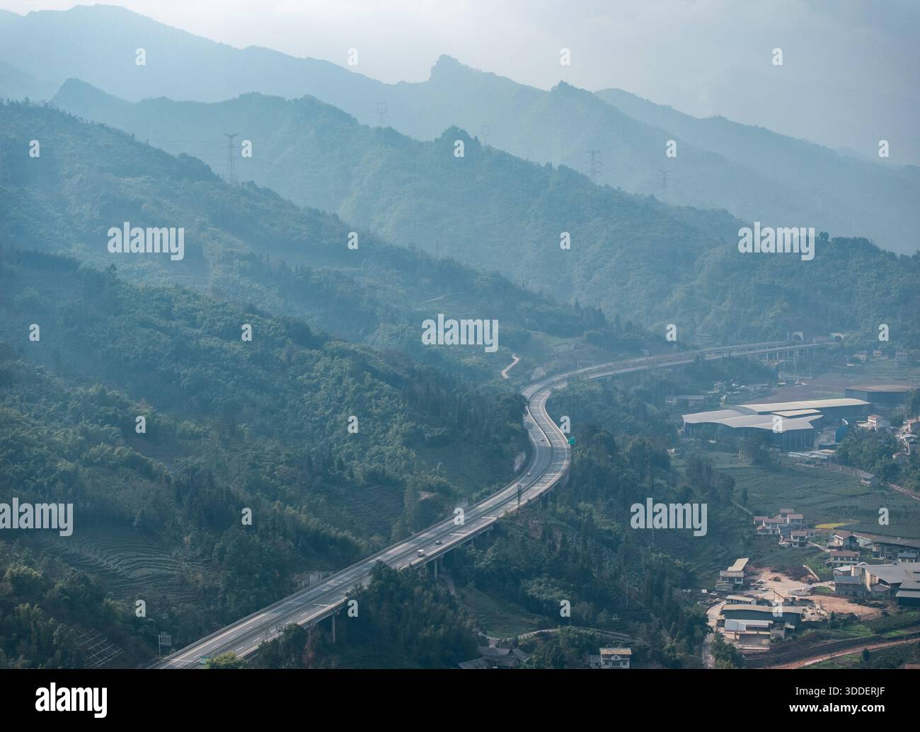 (251231) -- CHENGDU, Dec. 31, 2025 (Xinhua) -- An aerial drone photo ...