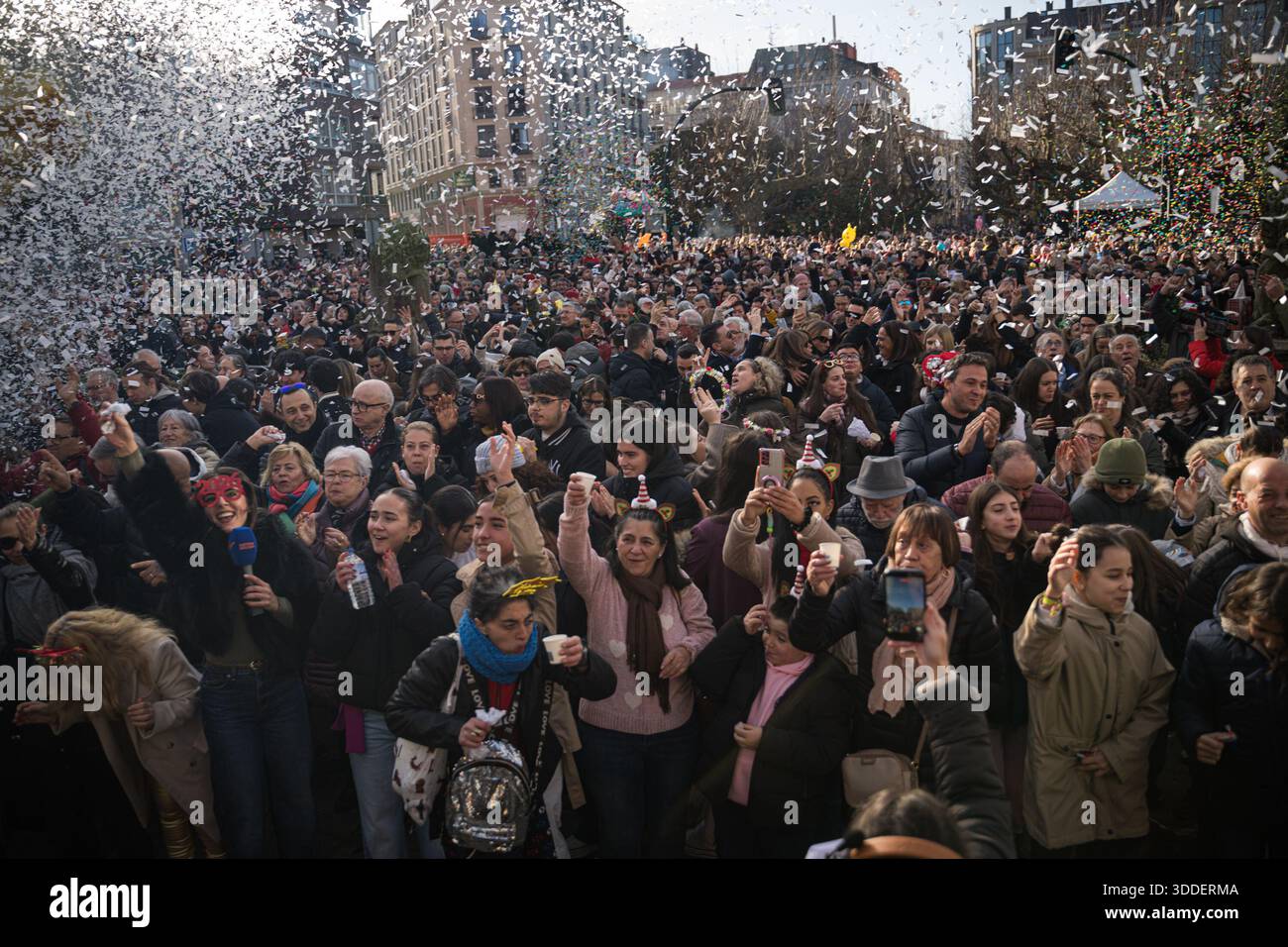 Dozens of people during the XXV anniversary of 'la toma das uvas' in ...