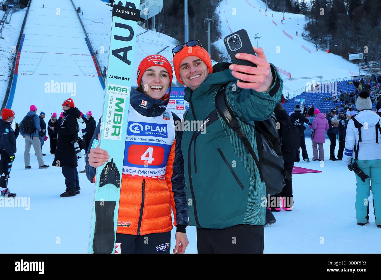 Two Nights Tour, Garmisch-Partenkirchen, Damen, Frauen, Skispringen ...