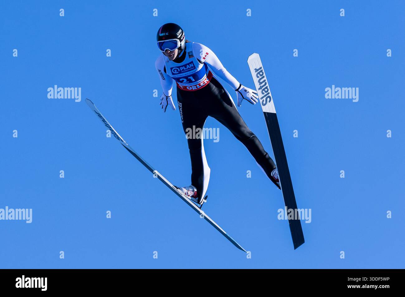 Nicole maurer hi-res stock photography and images - Alamy