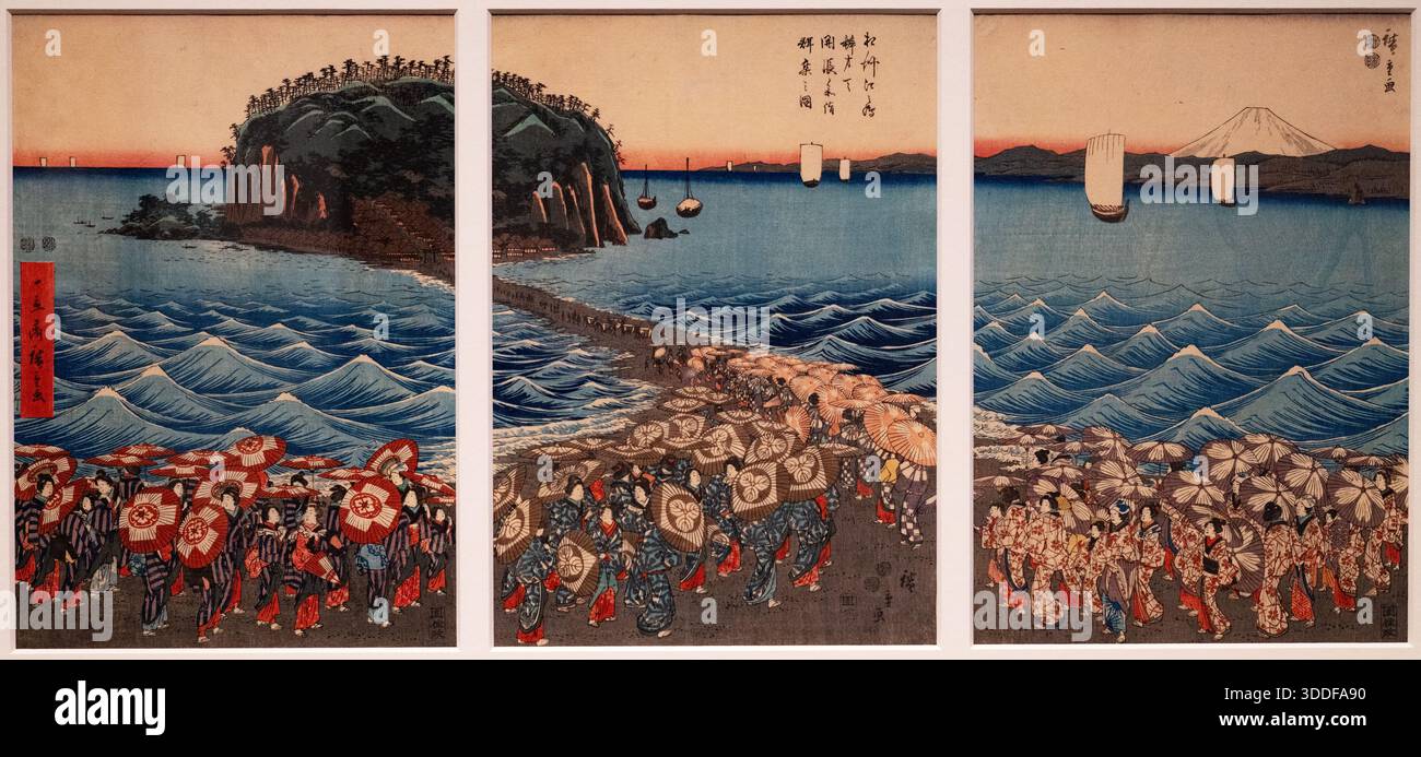 Utagawa Hiroshige "Crowds on a Pilgrimage to see the Display of ...