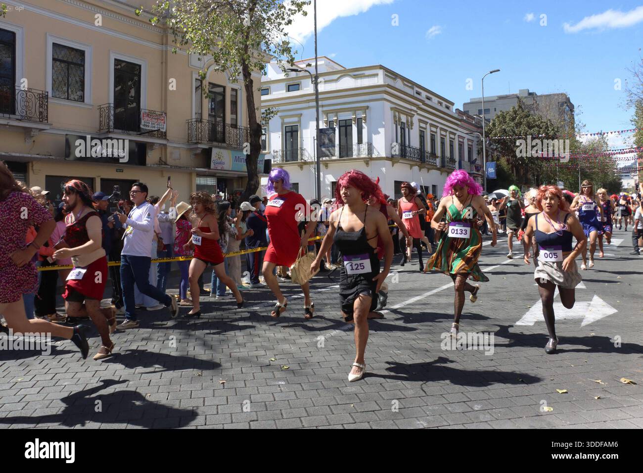 FIRST WIDOWS RACE Quito, December 31, 2025 Hundreds of people came to ...