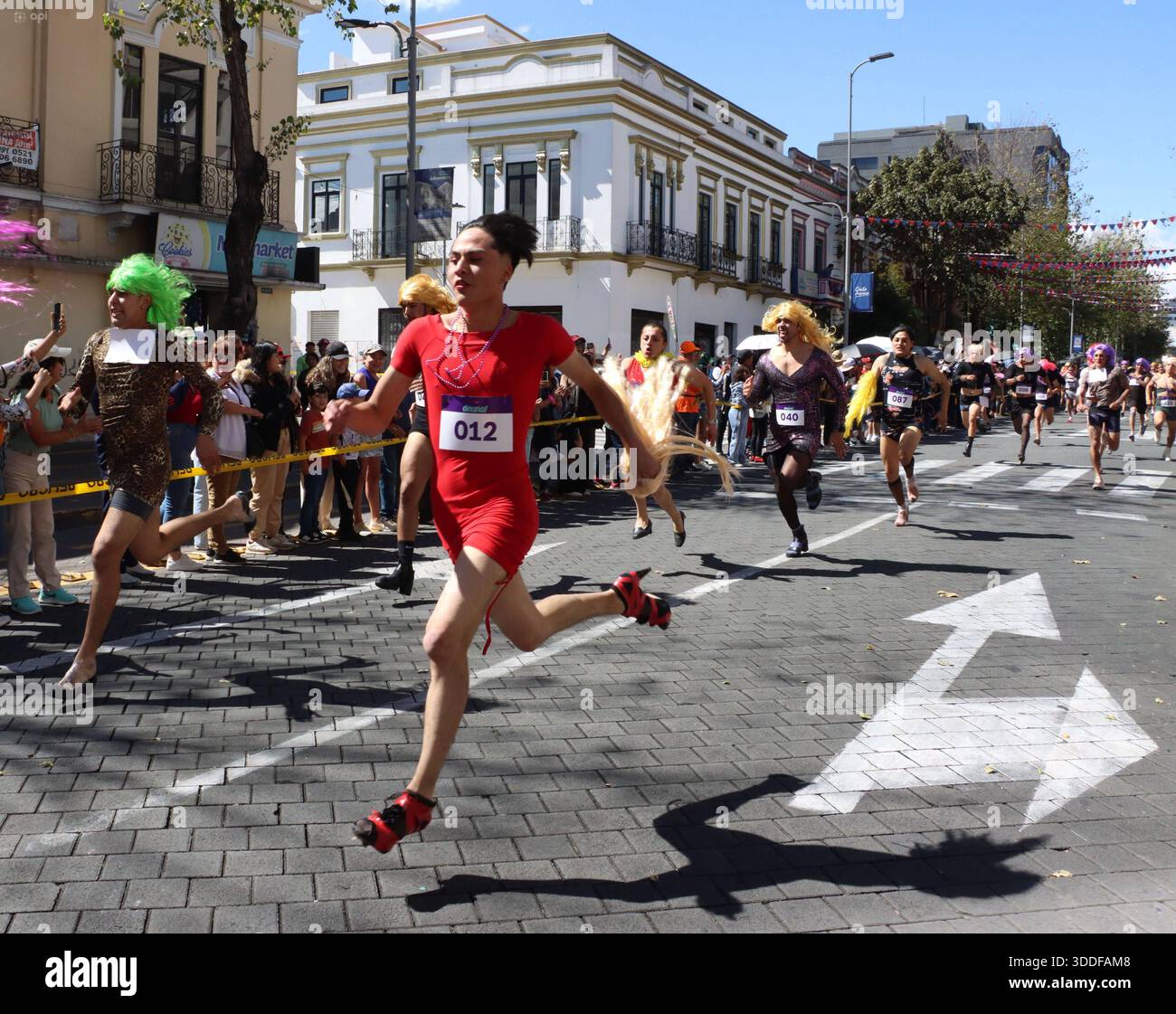 FIRST WIDOWS RACE Quito, December 31, 2025 Hundreds of people came to ...