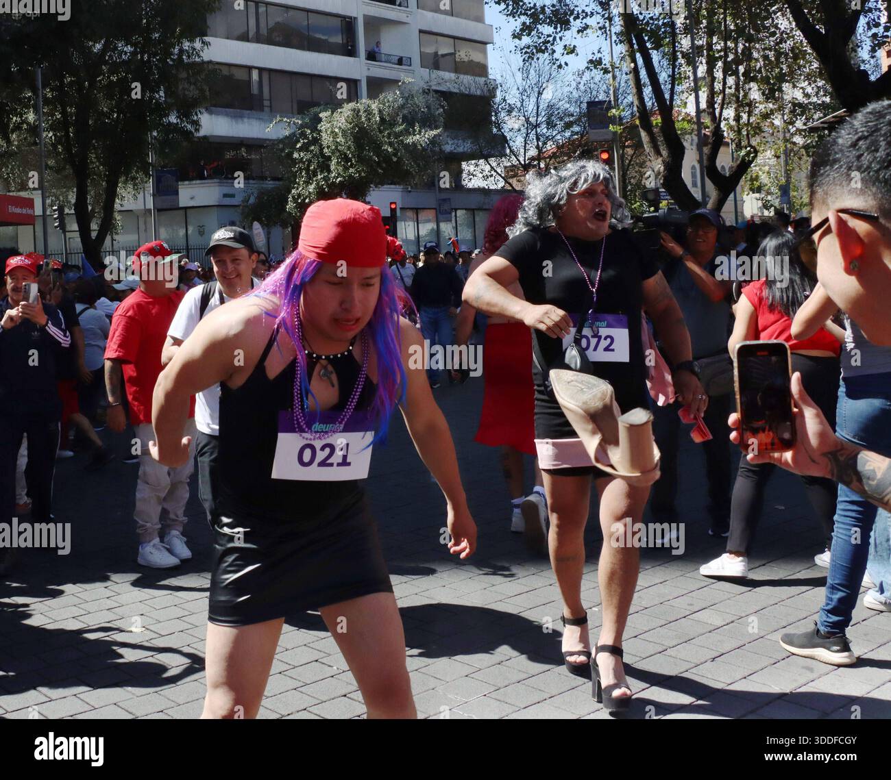 FIRST WIDOWS RACE Quito, December 31, 2025 Hundreds of people came to ...