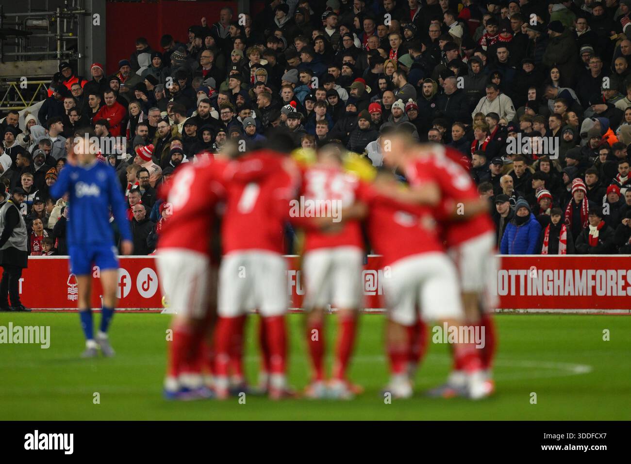 Forest players in a huddle during the Premier League match between ...