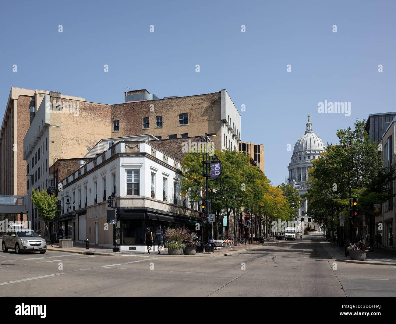 State capitol square hi-res stock photography and images - Alamy