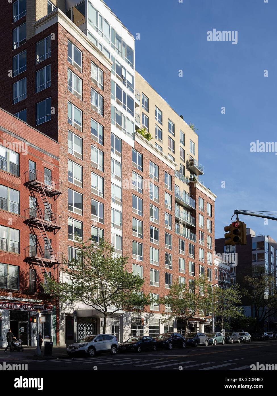 Contemporary apartment building in Harlem Stock Photo - Alamy