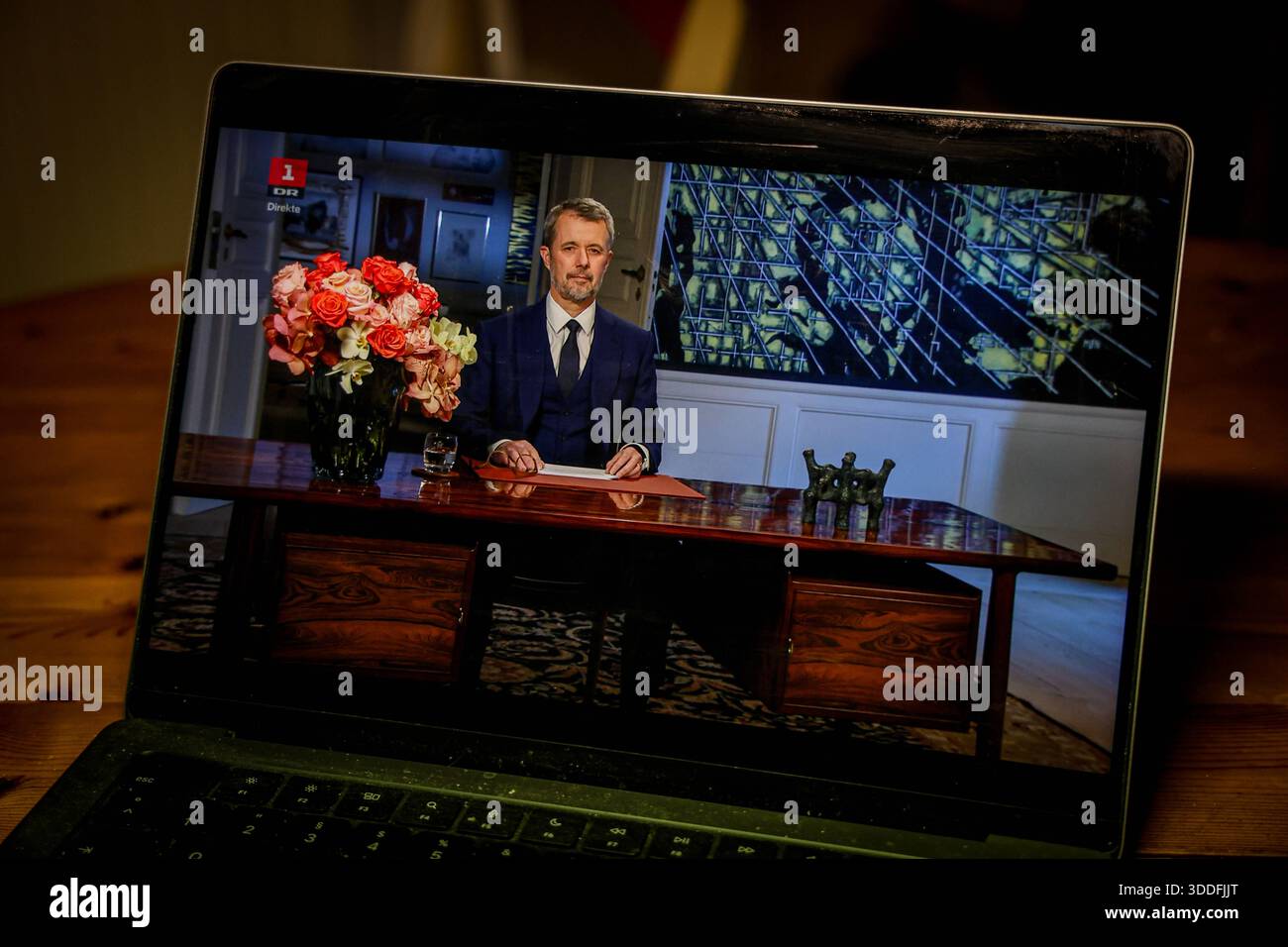 Neujahrsansprache des Dänischen König Frederik X. Auf einem MacBook ...