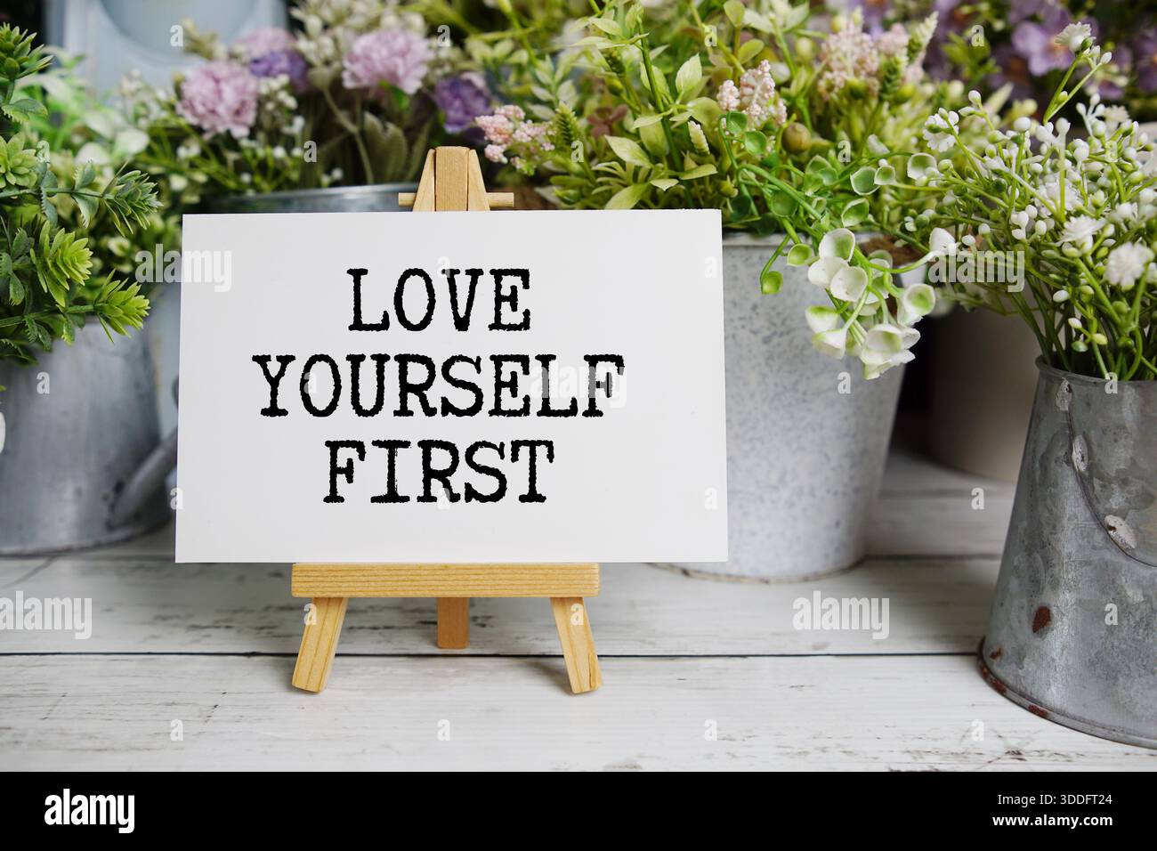 Encouragement quotes hi-res stock photography and images - Alamy