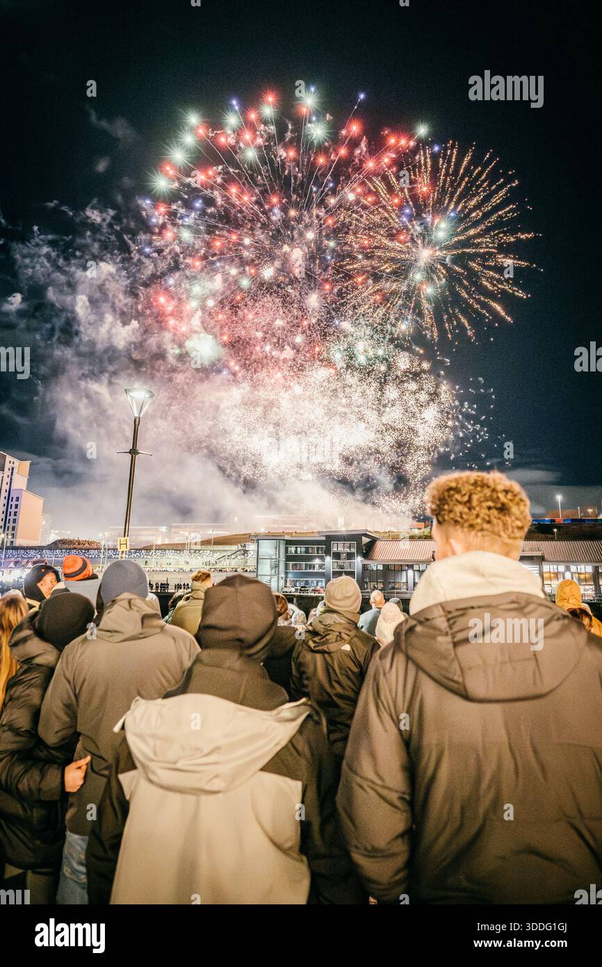 Newcastle quayside new years eve hi-res stock photography and images ...