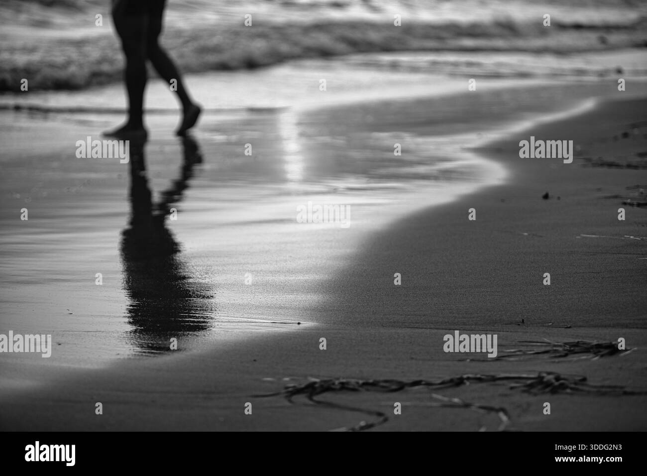 Waves glow in light Black and White Stock Photos & Images - Alamy