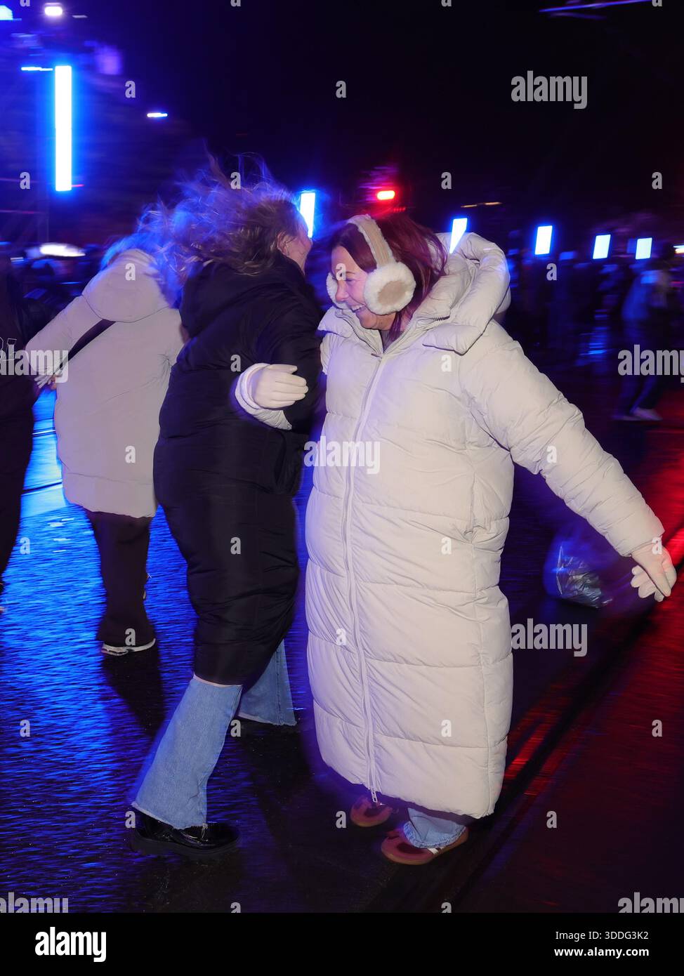 Revellers during the Hogmanay New Year celebrations in Edinburgh ...