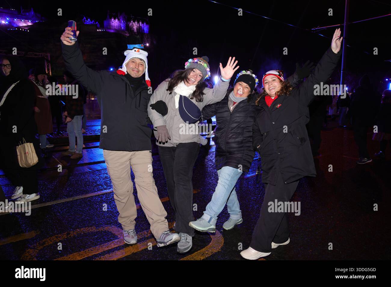 Revellers during the Hogmanay New Year celebrations in Edinburgh ...