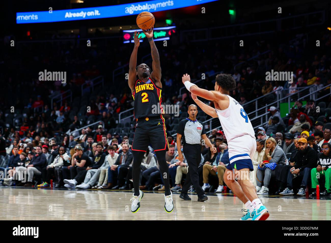 Atlanta Hawks guard Keaton Wallace (2) shots over Minnesota ...