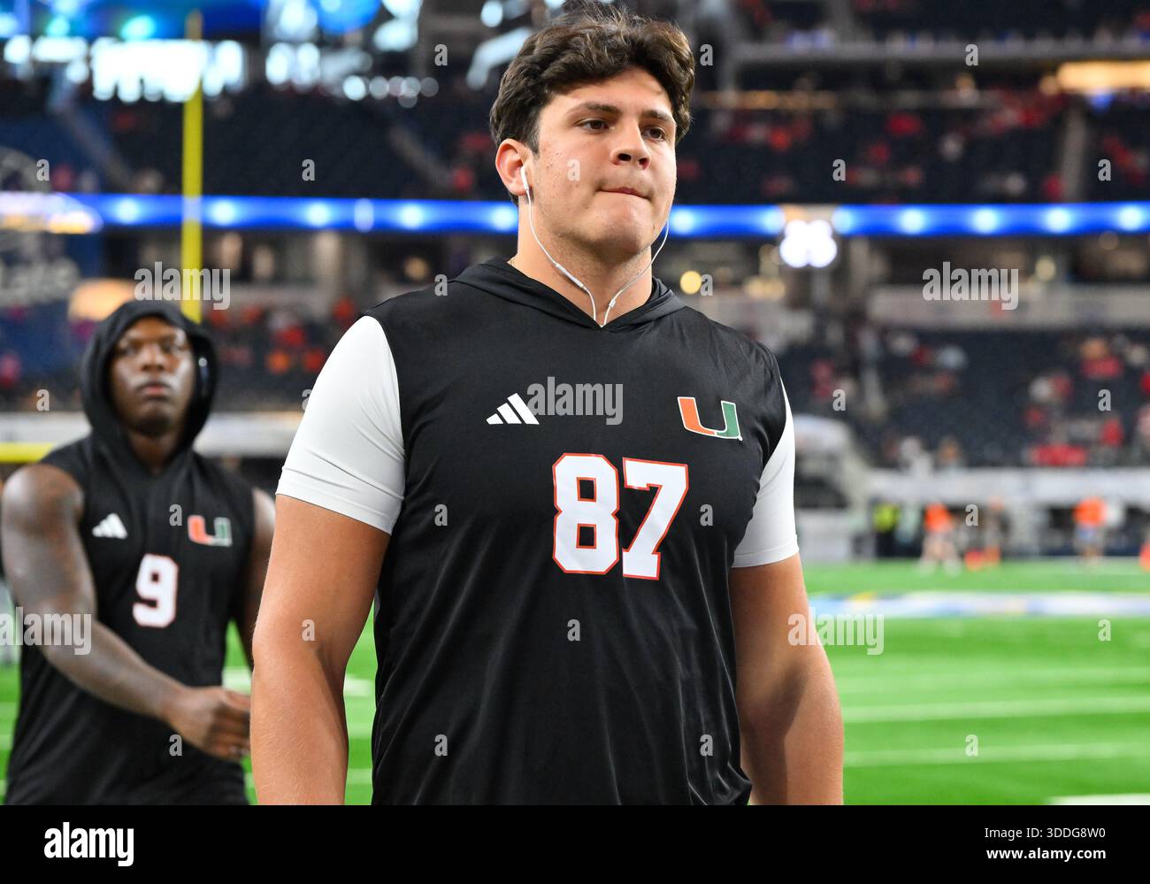 December 31, 2025 Miami (FL) Hurricanes tight end Alex Bauman (87 ...