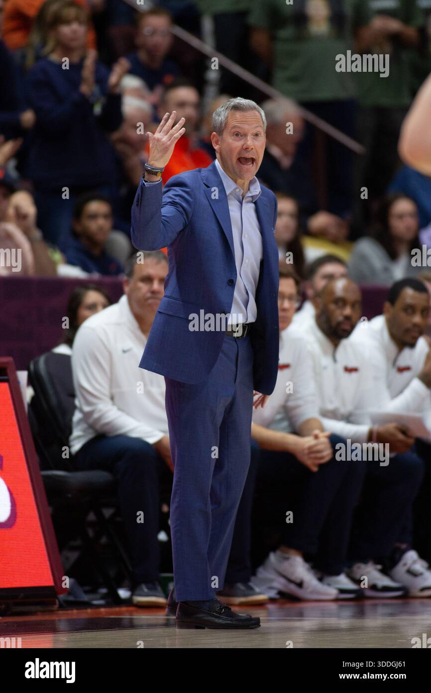 Virginia Cavaliers head coach Ryan Odom coaches at Cassell Coliseum in ...