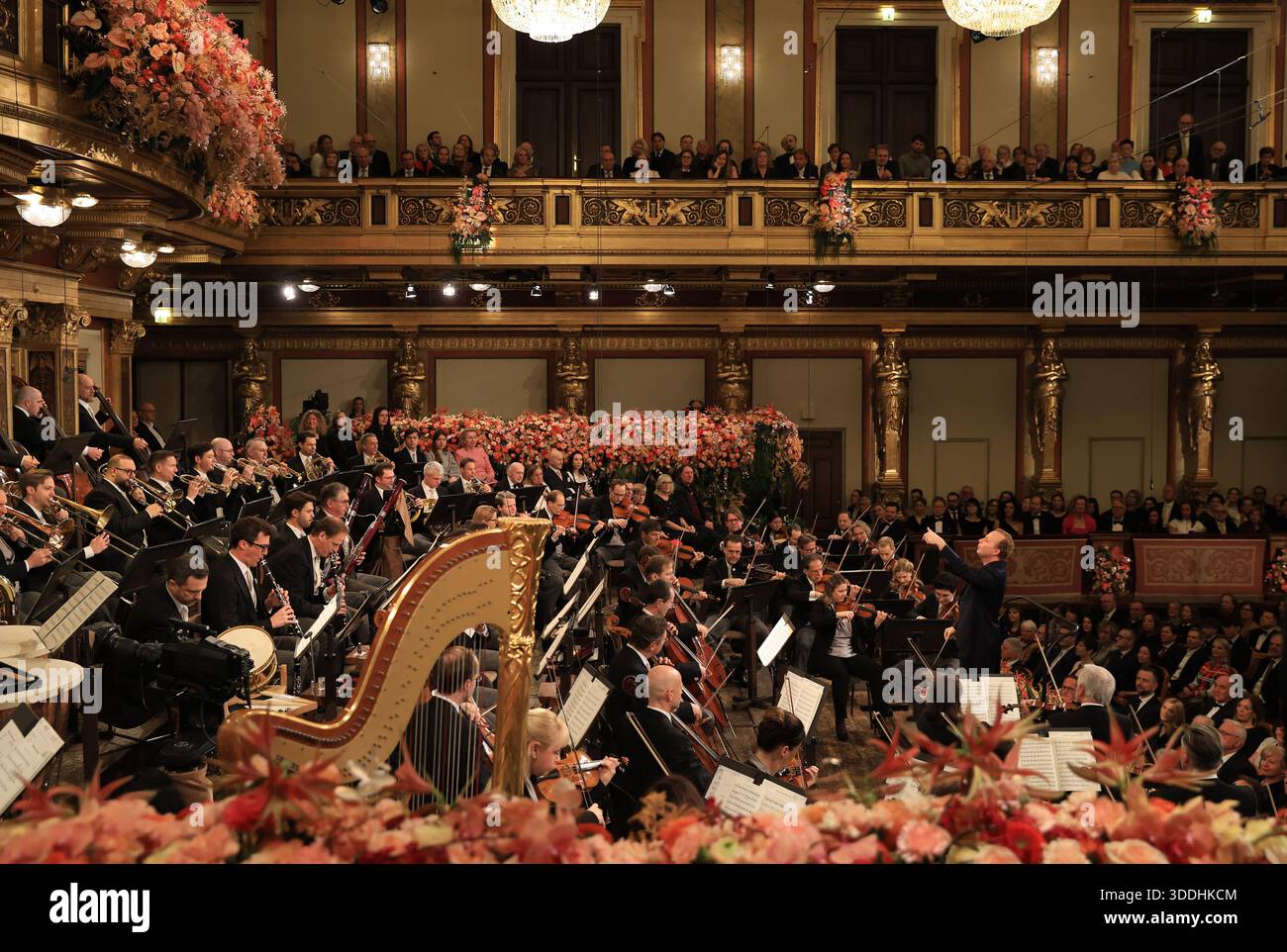 (260101) -- VIENNA, Jan. 1, 2026 (Xinhua) -- The Vienna Philharmonic ...
