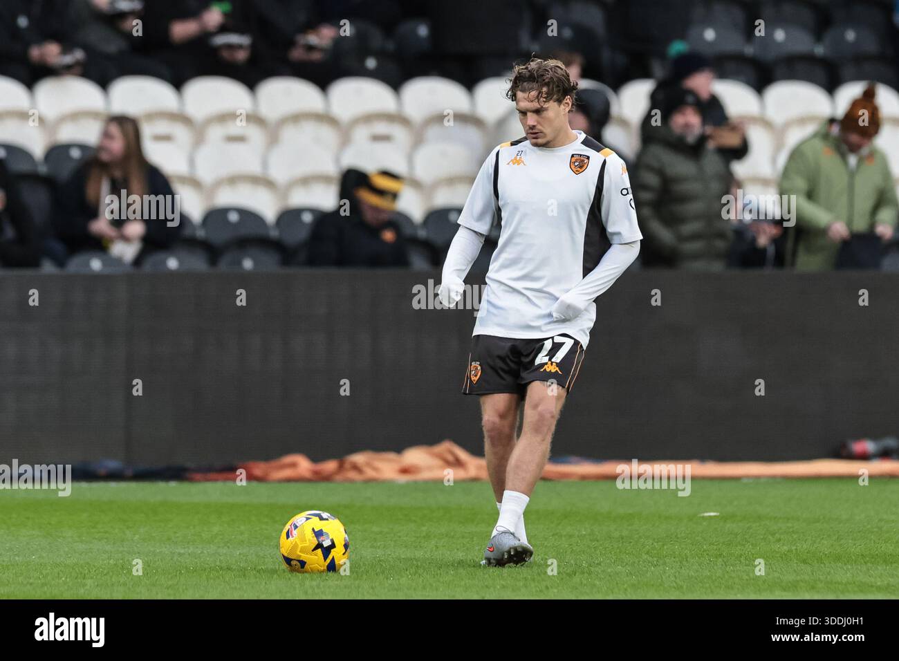 Regan Slater of Hull City in the pregame warmup session during the Sky ...