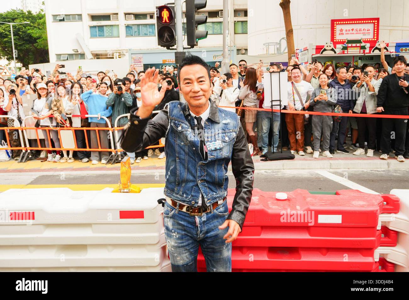 Simon Yam Tat-wah (front), a Hong Kong actor and film producer, posing ...