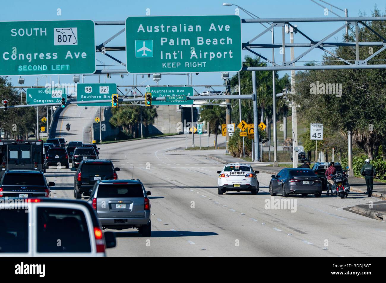 The motorcade for President Donald Trump heads to Trump International ...