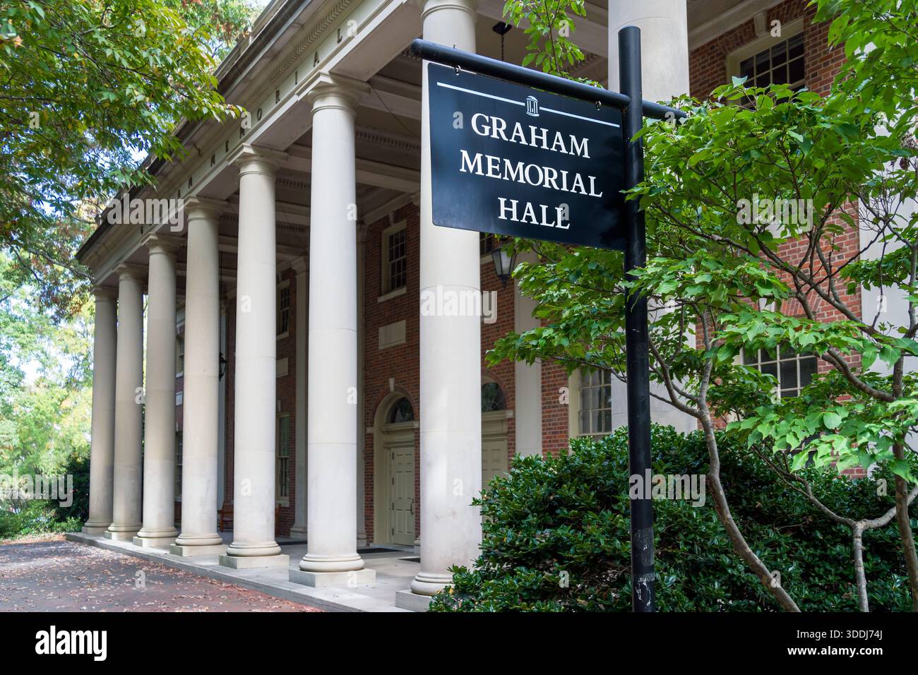 Graham memorial hall university north hi-res stock photography and ...