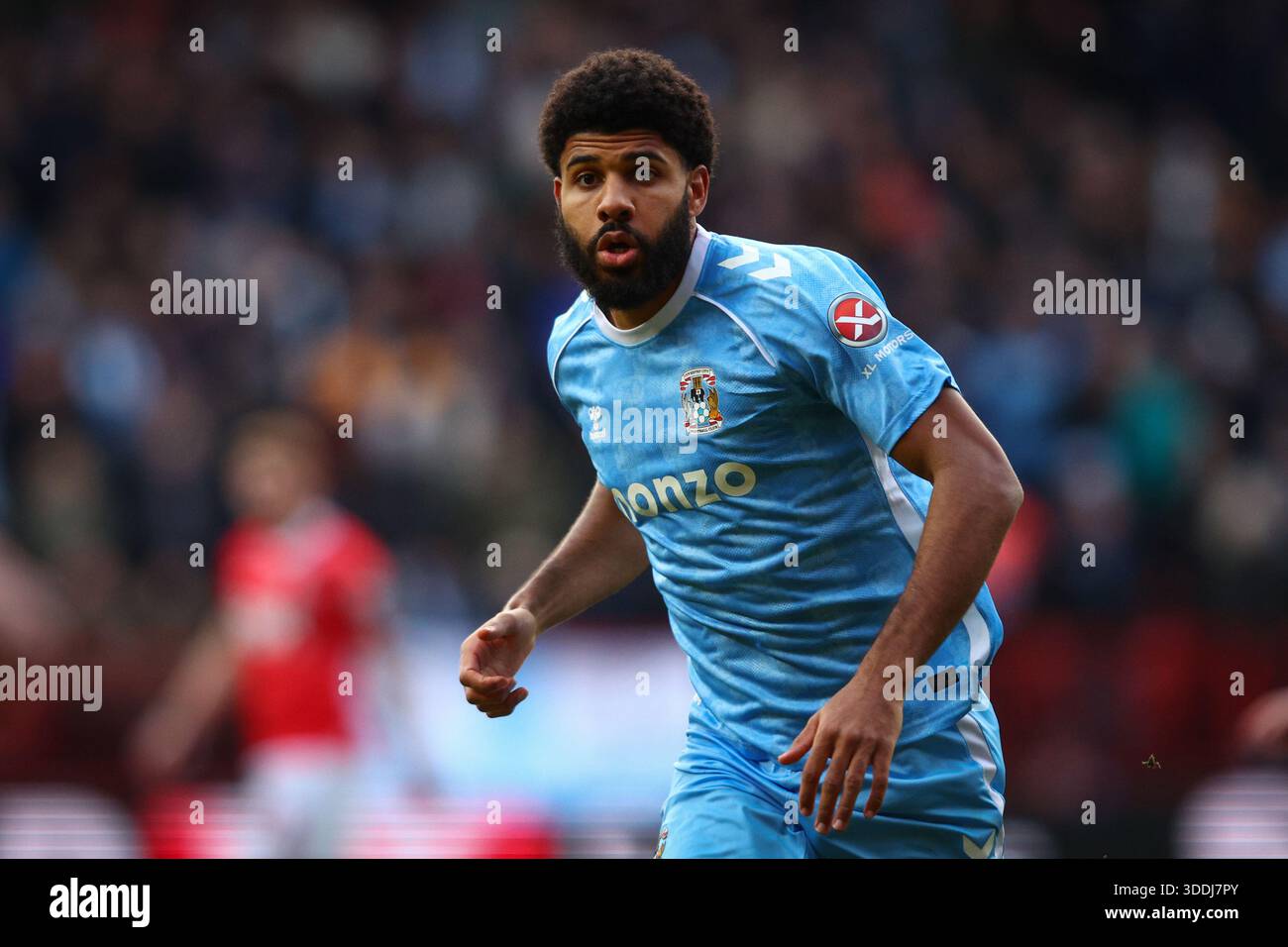 LONDON, UK - 1st Jan 2026: Ellis Simms of Coventry City during the EFL ...