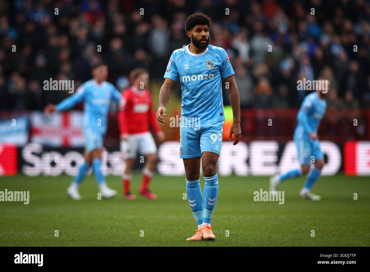 LONDON, UK - 1st Jan 2026: Ellis Simms of Coventry City during the EFL ...
