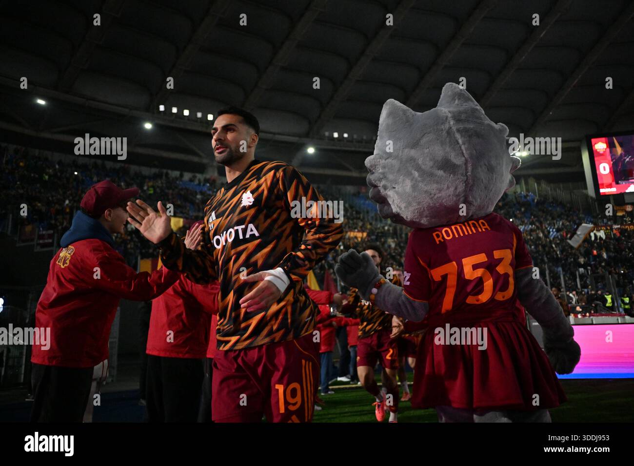 Zeki Çelik the Italian championship Serie A 2025-2026 football match ...