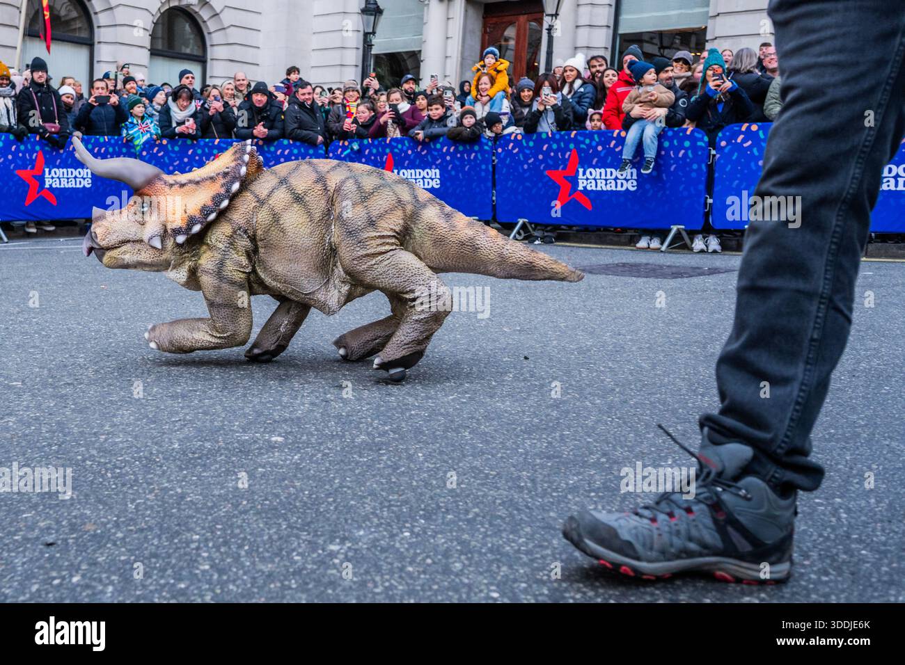 London, UK. 1 Jan 2026. Andy Day and Giant Dinosaurs - The London New ...