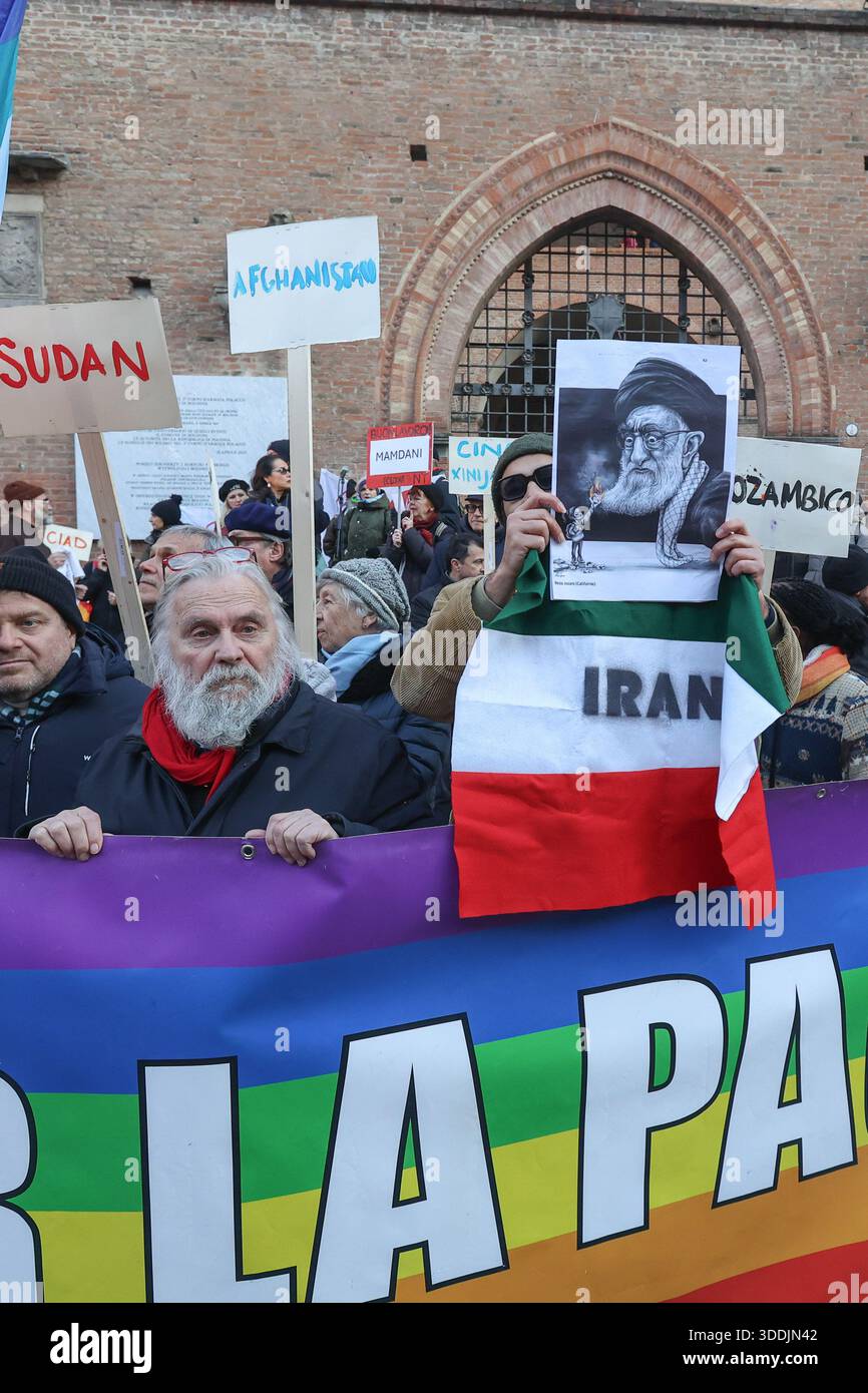 01 GEN 2026 BO - Corteo per la Pace, contro tutte le guerre participano ...