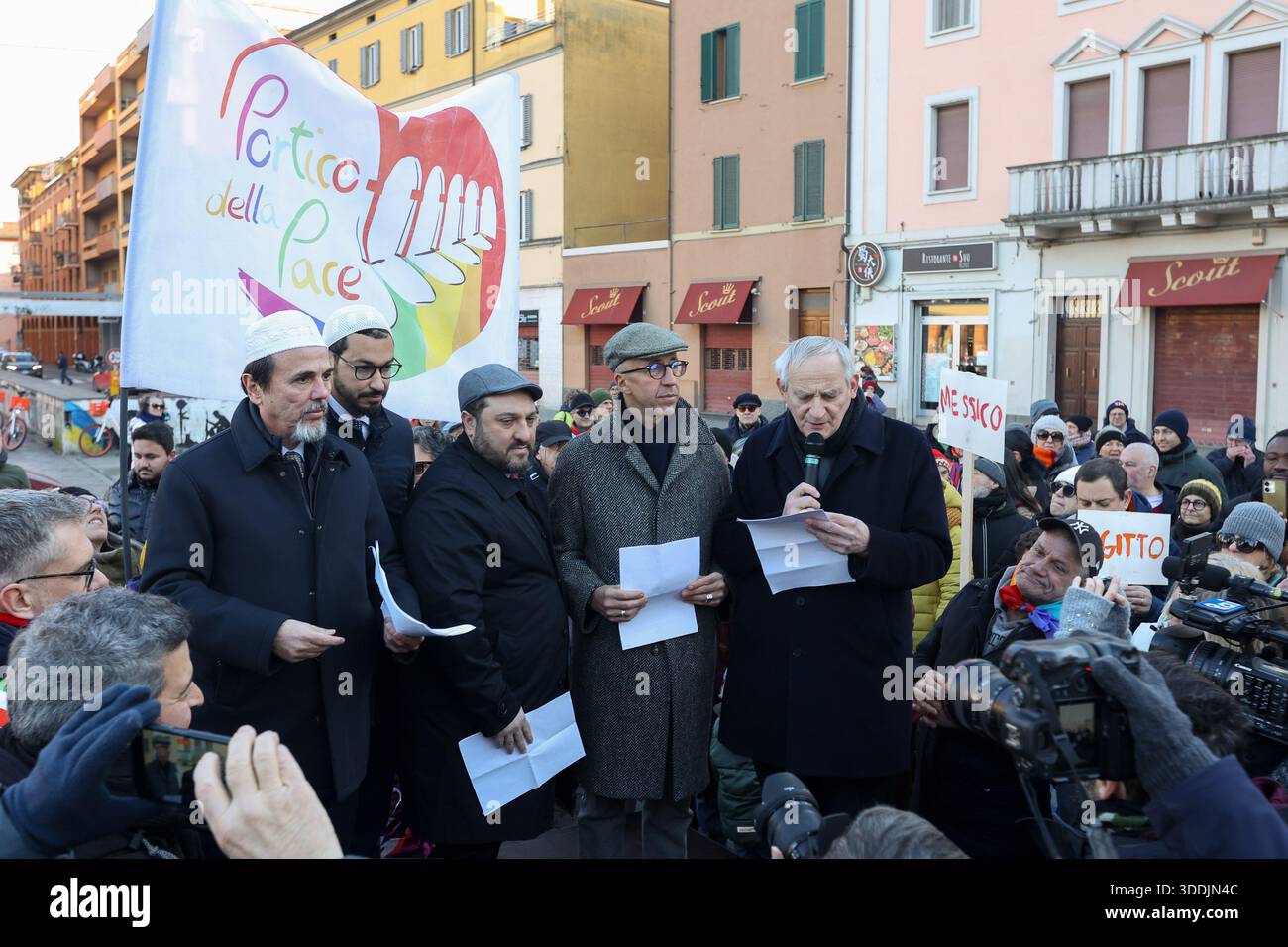 01 GEN 2026BO - Corteo per la Pace, contro tutte le guerre participano ...
