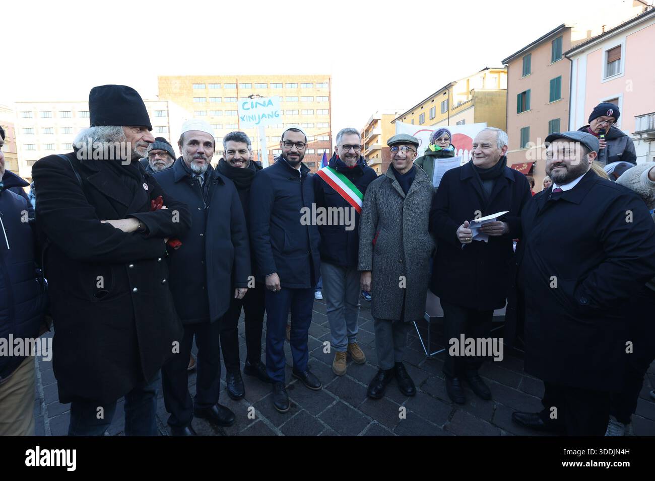 01 GEN 2026BO - Corteo per la Pace, contro tutte le guerre participano ...