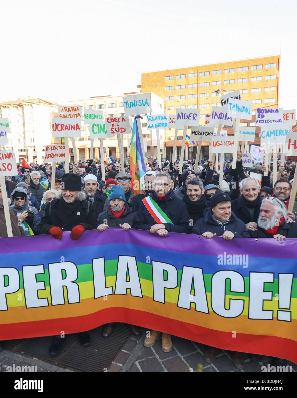 01 GEN 2026BO - Corteo per la Pace, contro tutte le guerre participano ...