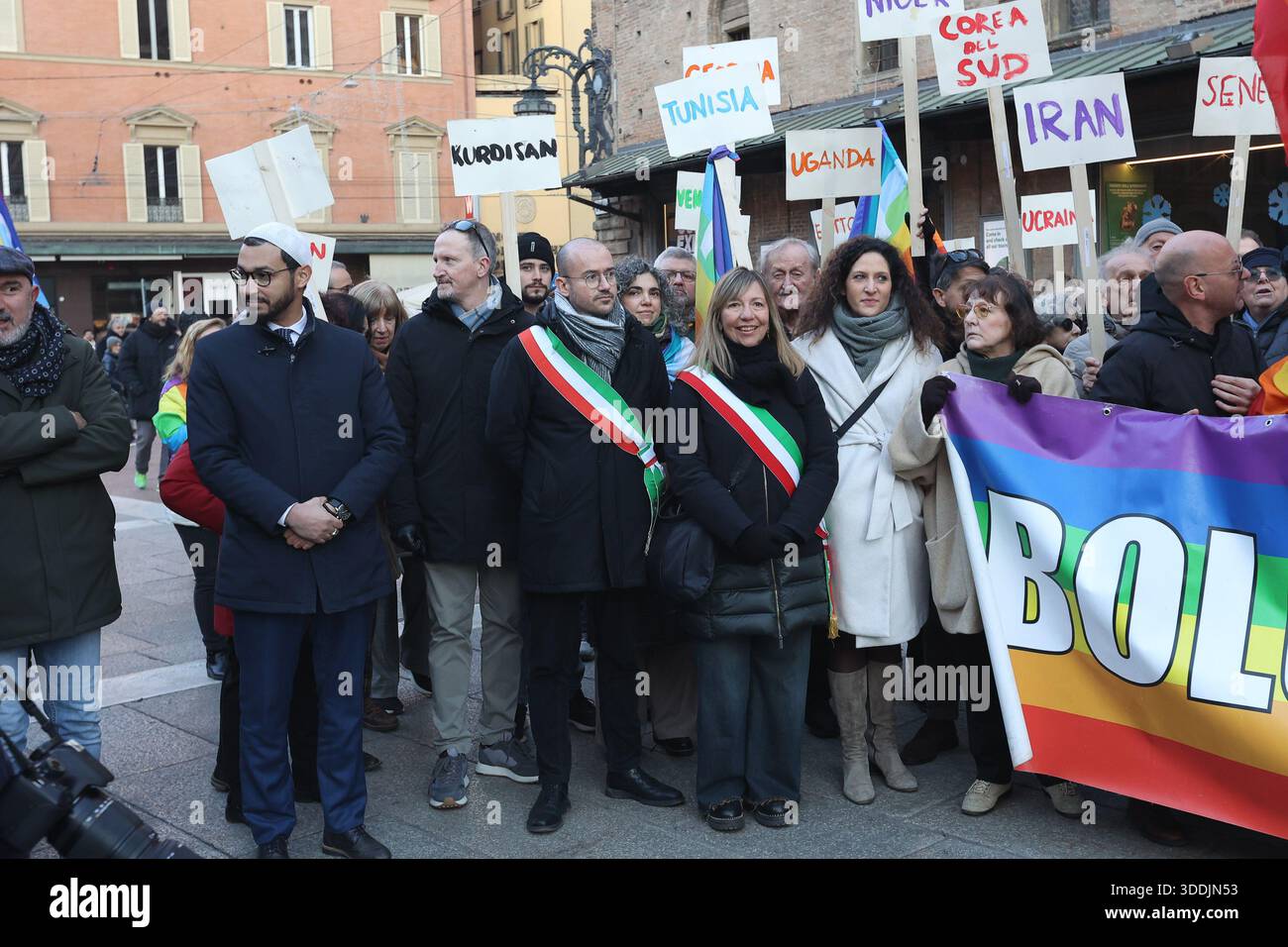 01 GEN 2026BO - Corteo per la Pace, contro tutte le guerre participano ...