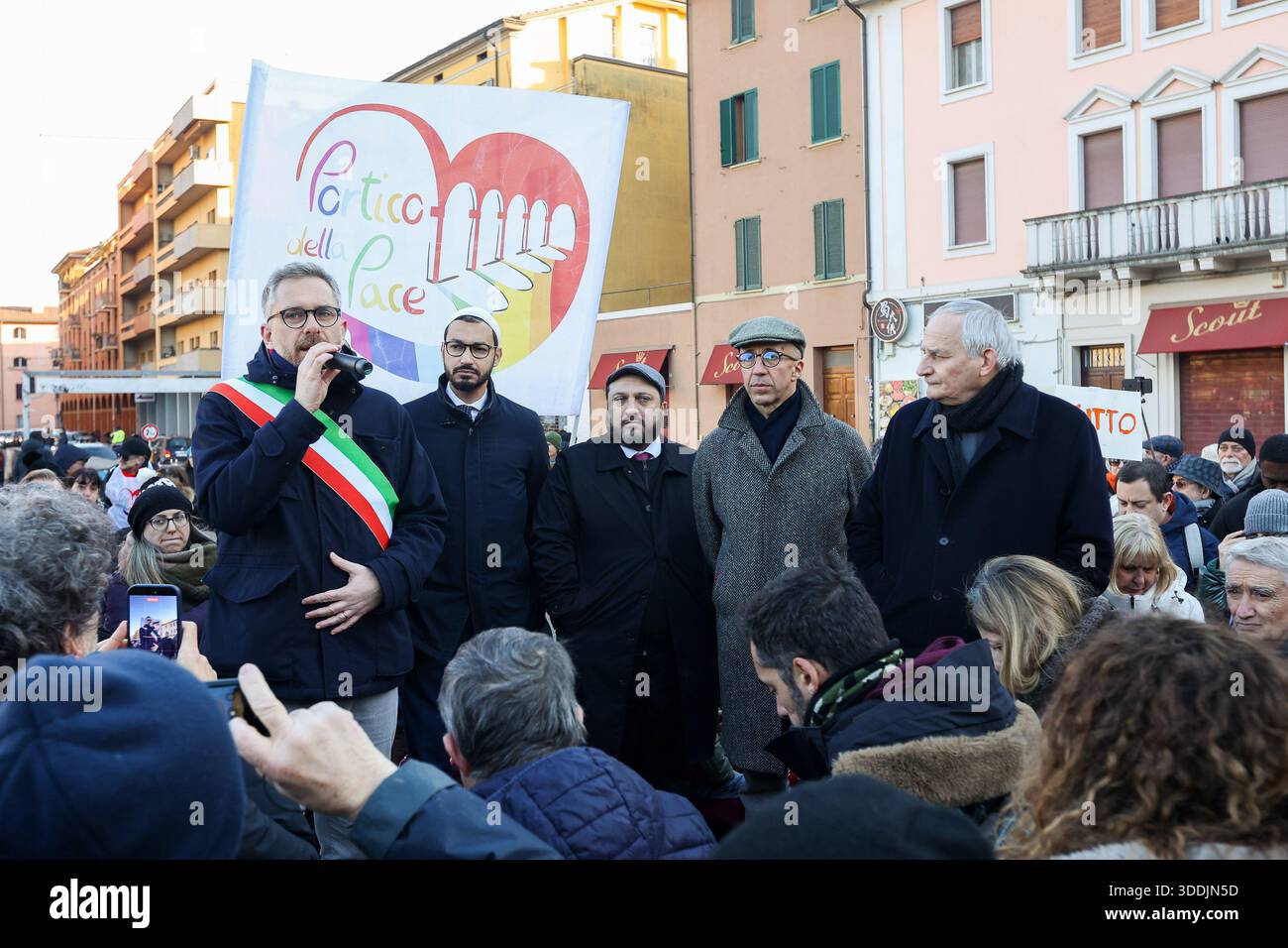 01 GEN 2026BO - Corteo per la Pace, contro tutte le guerre participano ...