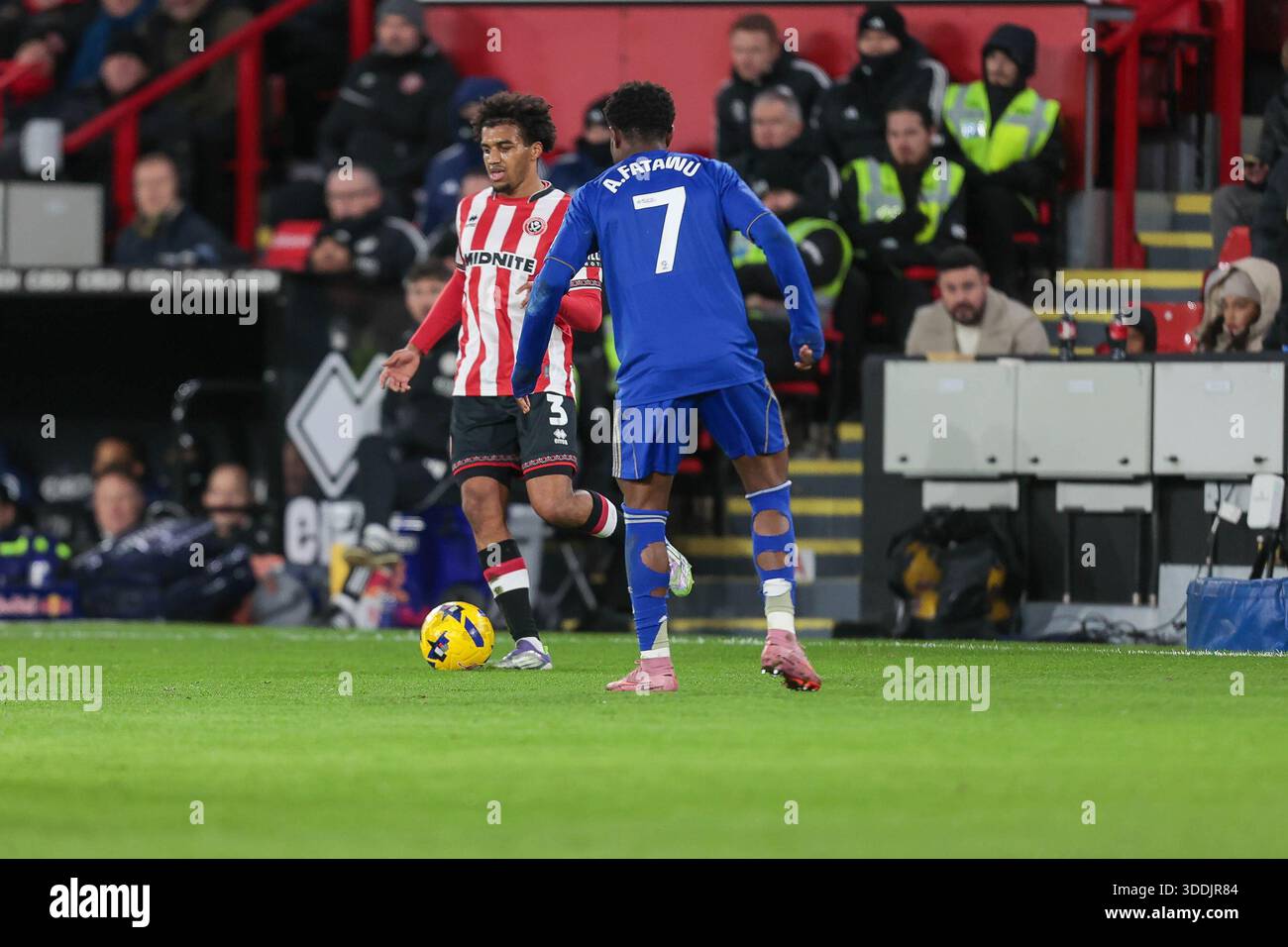 Sam McCallum on the ball during the Sky Bet Championship match between ...